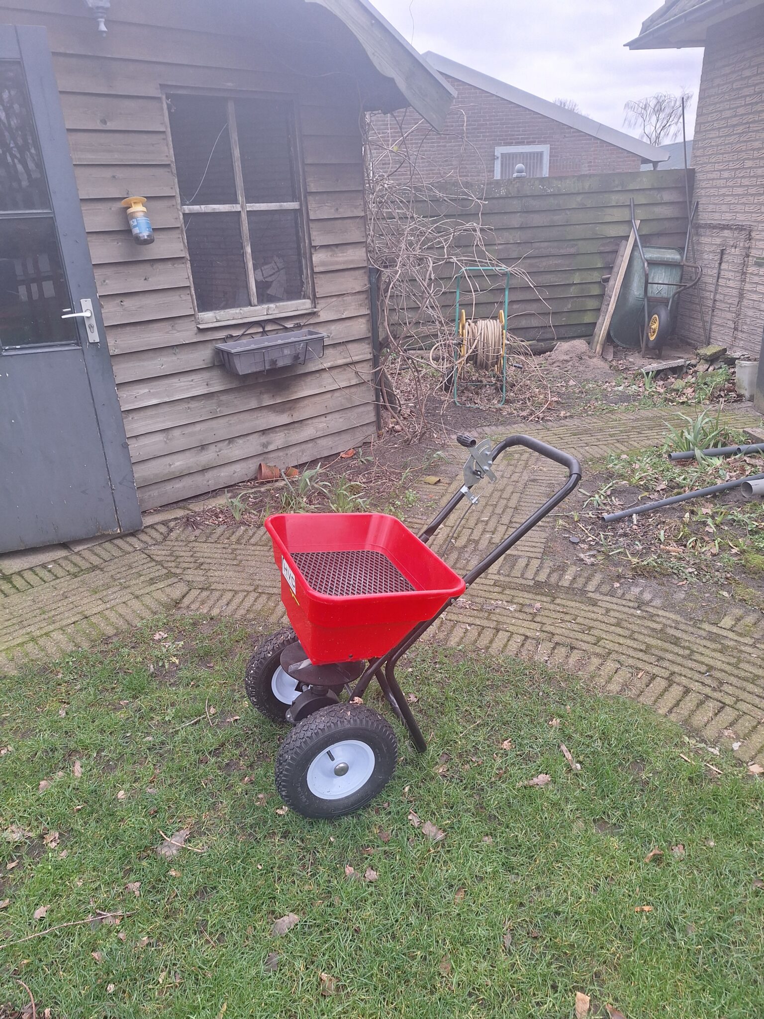 Kunstmest strooien - agrarisch loonwerk en dienstverlening, Neerkant ...